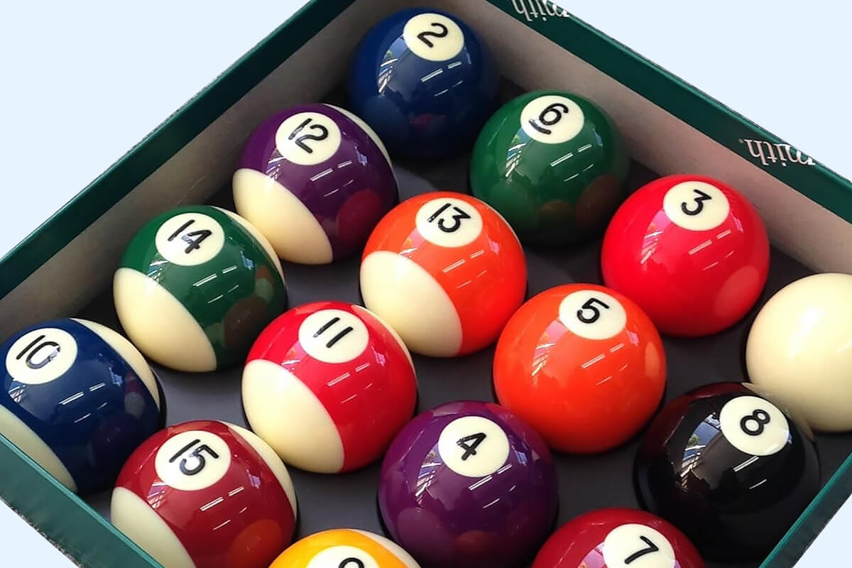 Pool Ball Set for Snooker Tables: Aramith Premier 2 1/16" (52.4mm)