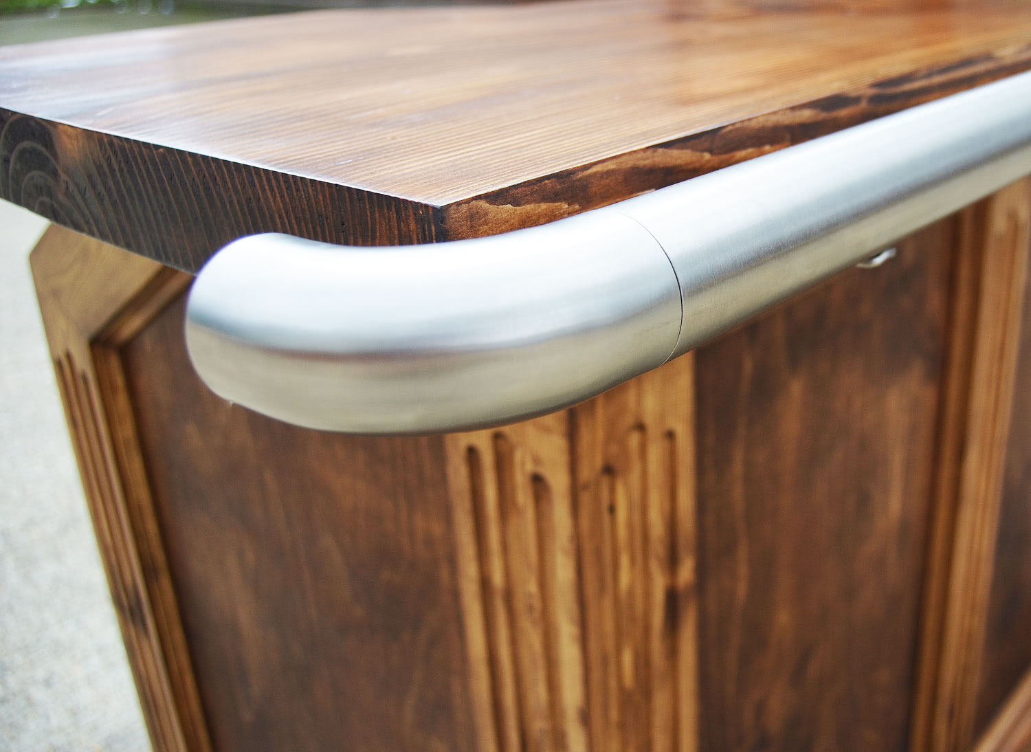 Traditional Home Bar | Liberty Games