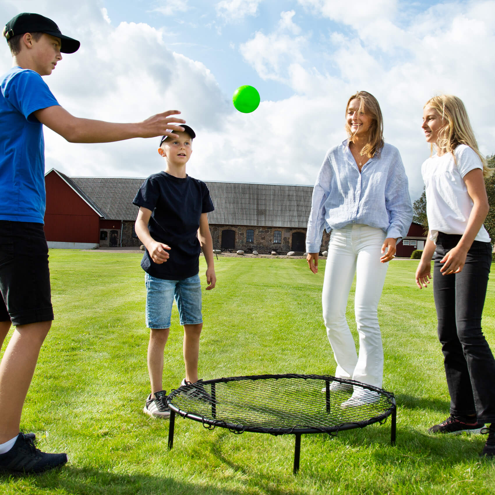 Smash-It Roundnet Catching Game | Liberty Games