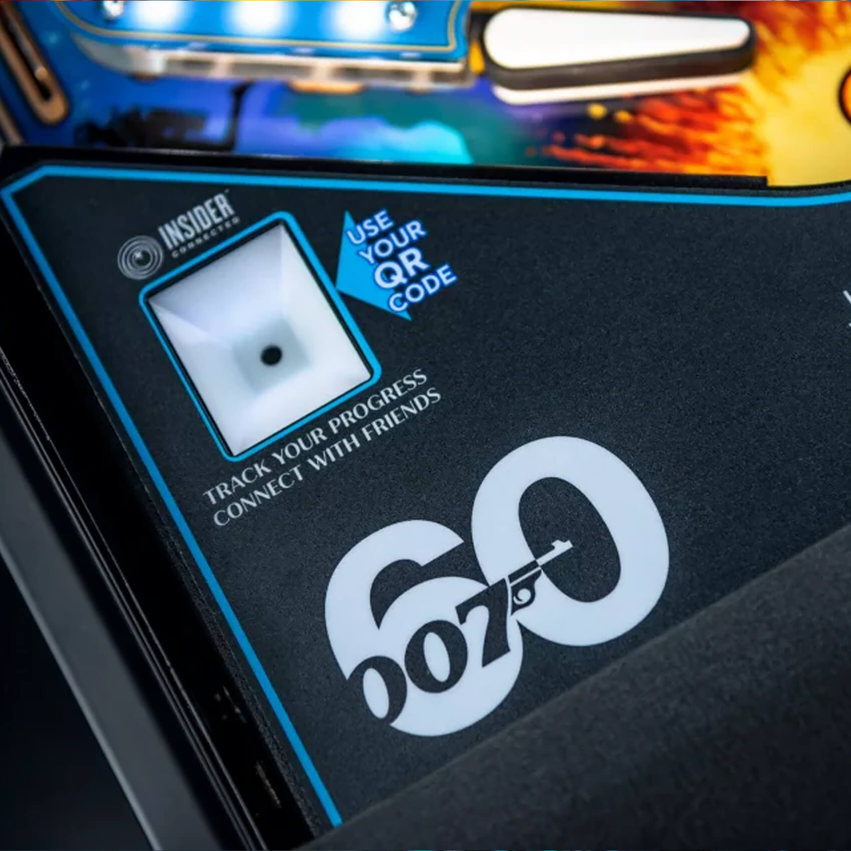 Stern James Bond 007 60th Anniversary Limited Edition Pinball Machine