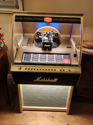 Sound Leisure Marshall Rocket Vinyl Jukebox | Liberty Games