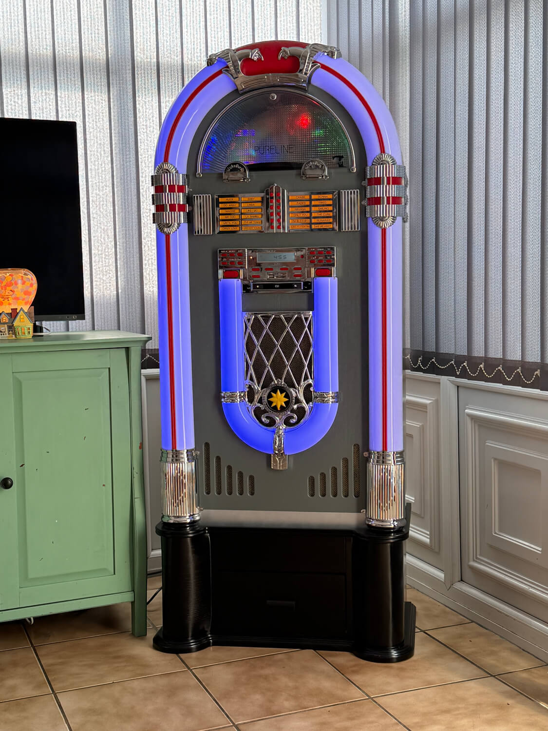 Pureline 128 Jukebox Stand | Liberty Games